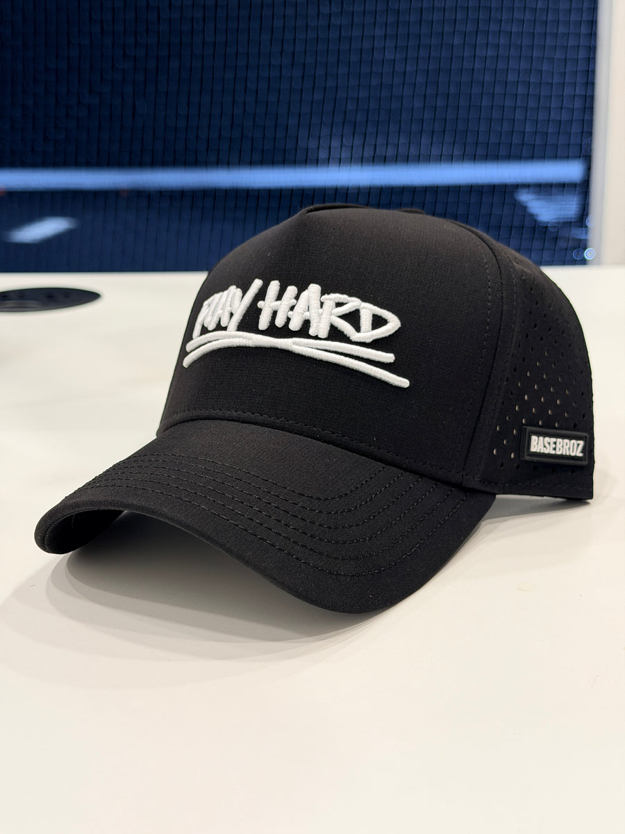 Play Hard Kids Snapback – Basebroz